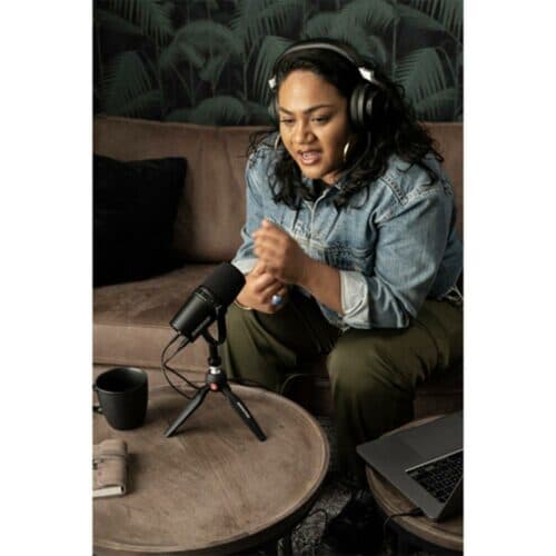 Shure MV7 Podcast Kit Bundle Black + Manfrotto PIXI Mini Tripod - DJ City