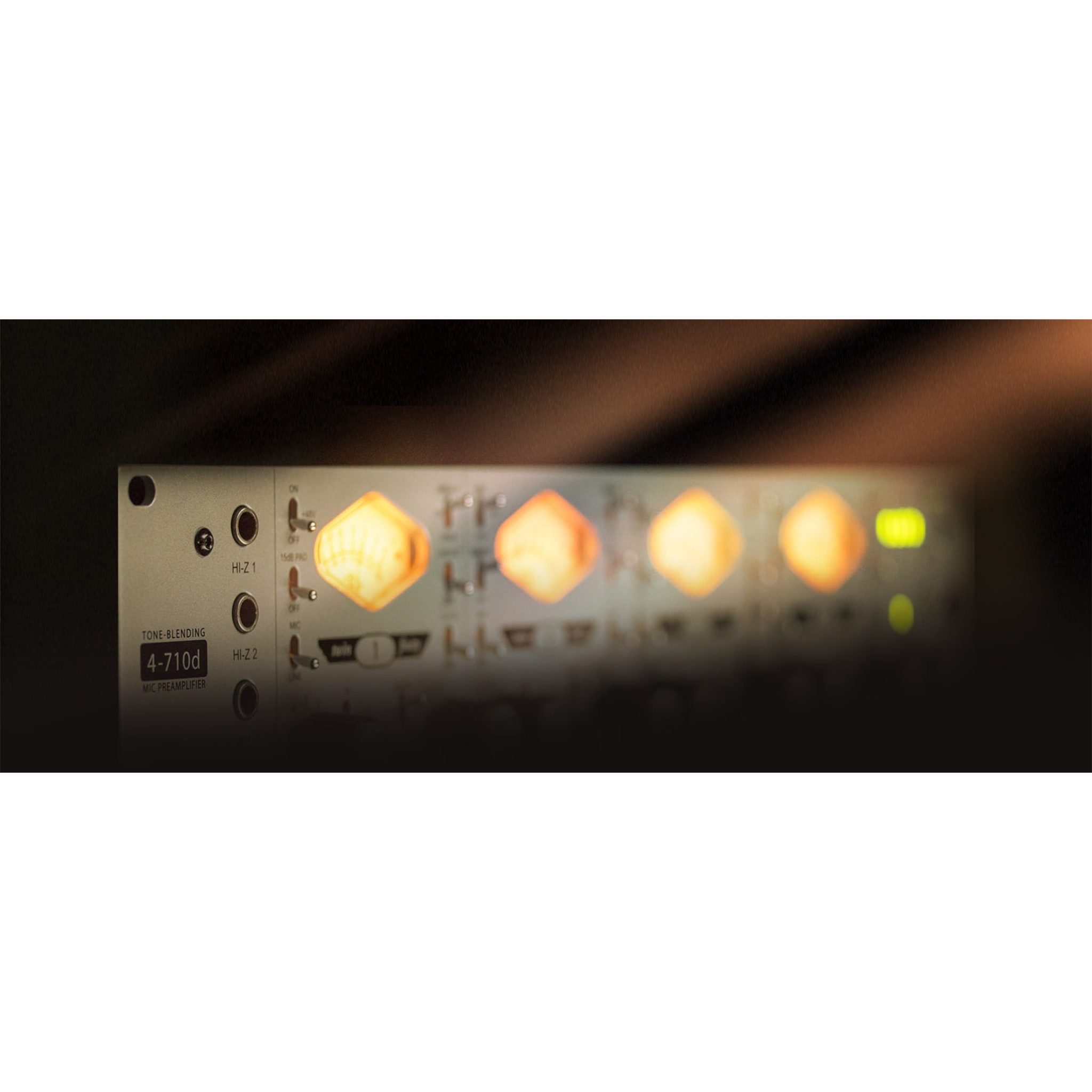 Universal Audio 4-710d 4 Channel Tone-Blending Mic Preamp